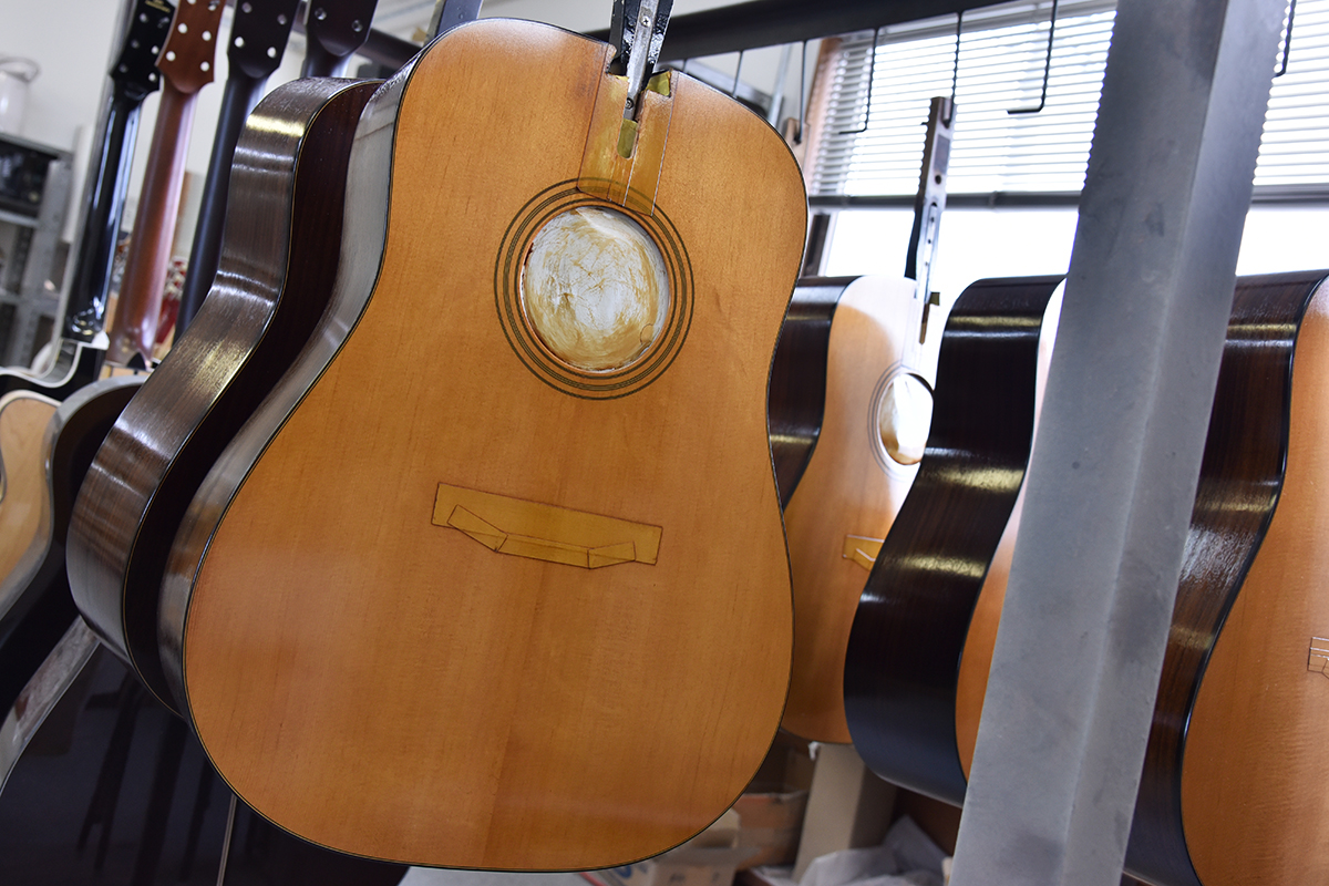 うるし塗りギター「HD-115 URUSHI/STD」来週完成予定！ | Deviser ｜株式会社ディバイザー｜長野県松本市のギターメーカー